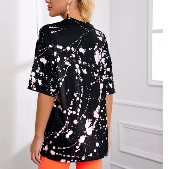 Tops | Graphic Splash Tee | Poshmark